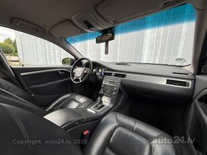 Синий Вольво В70 2009 в Пайде, объемом двигателя 2.00 л и пробегом 305 тыс. км за 4990 €, фото 11 на AUTOMOTO.COM.LV