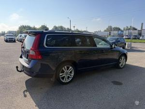 Blue Volvo V70 2009 in Marijampole, with an engine capacity of 2.40 L and mileage of 301 thousand km for 3950 €, photo 7 on AUTOMOTO.COM.LV