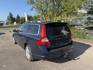 Blue Volvo V70 2009 in Marijampole, with an engine capacity of 2.40 L and mileage of 301 thousand km for 3950 €, photo 11 on AUTOMOTO.COM.LV