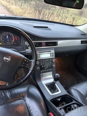 Zils Volvo V70 2009 Rīga, ar dzinēja tilpumu 2.00 L un nobraukumu 420 tūkst. km par 3600 €, foto 13 vietnē AUTOMOTO.COM.LV