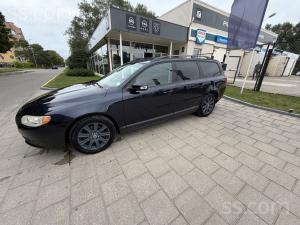 Zils Volvo V70 2009 Liepāja, ar dzinēja tilpumu 2.40 L un nobraukumu 246 tūkst. km par 5400 €, foto  vietnē AUTOMOTO.COM.LV