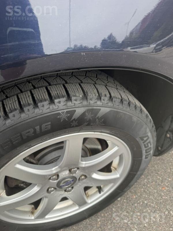 Zils Volvo V70 2009 Rīga, ar dzinēja tilpumu 2.40 L un nobraukumu 0 tūkst. km par 3500 €, foto 9 vietnē AUTOMOTO.COM.LV