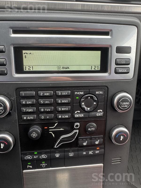 Zils Volvo V70 2009 Rīga, ar dzinēja tilpumu 2.40 L un nobraukumu 0 tūkst. km par 3500 €, foto 10 vietnē AUTOMOTO.COM.LV