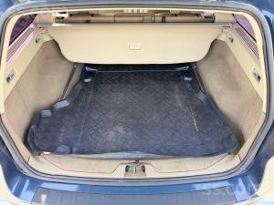 Blue Volvo V70 2009 in Riga, with an engine capacity of 2.40 L and mileage of 393 thousand km for 1995 €, photo 14 on AUTOMOTO.COM.LV