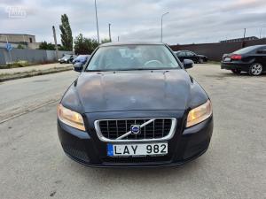 Blue Volvo V70 2009 in Alytus, with an engine capacity of 2.00 L and mileage of 350 thousand km for 1900 €, photo 8 on AUTOMOTO.COM.LV