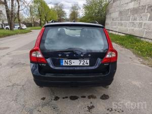 Zils Volvo V70 2010 Ogre, ar dzinēja tilpumu 2.40 L un nobraukumu 424 tūkst. km par 2000 €, foto 3 vietnē AUTOMOTO.COM.LV