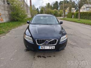 Zils Volvo V70 2010 Ogre, ar dzinēja tilpumu 2.40 L un nobraukumu 424 tūkst. km par 2000 €, foto 7 vietnē AUTOMOTO.COM.LV