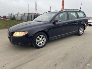 Zils Volvo V70 2010 Kauņa, ar dzinēja tilpumu 2.00 L un nobraukumu 313 tūkst. km par 3450 €, foto 2 vietnē AUTOMOTO.COM.LV