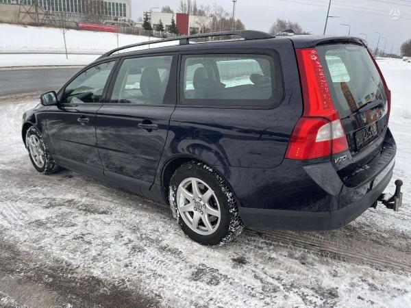 Blue Volvo V70 2010 in Kaunas, with an engine capacity of 2.00 L and mileage of 313 thousand km for 3450 €, photo 10 on AUTOMOTO.COM.LV