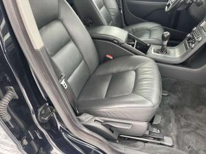 Zils Volvo V70 2010 Kauņa, ar dzinēja tilpumu 2.00 L un nobraukumu 313 tūkst. km par 3450 €, foto 27 vietnē AUTOMOTO.COM.LV