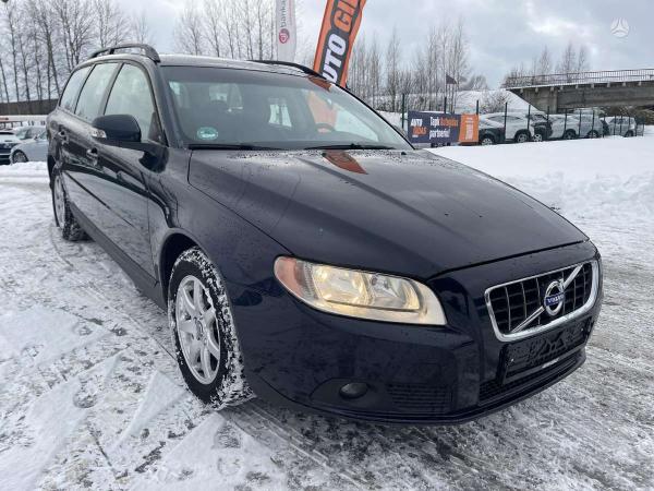 Zils Volvo V70 2010 Kauņa, ar dzinēja tilpumu 2.00 L un nobraukumu 313 tūkst. km par 3450 €, foto 5 vietnē AUTOMOTO.COM.LV