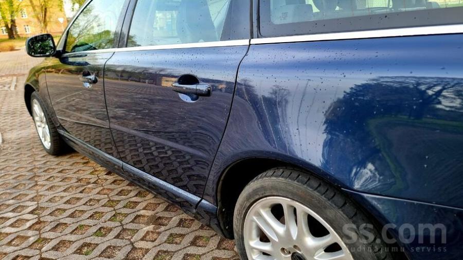 Синий Вольво В70 2010 в Цесис, объемом двигателя 1.60 л и пробегом 309 тыс. км за 3600 €, фото 12 на AUTOMOTO.COM.LV