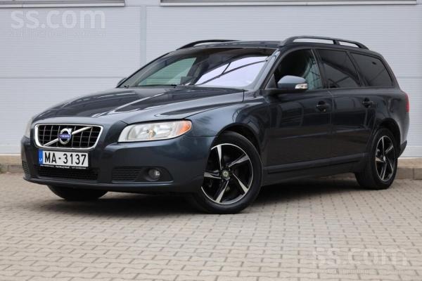 Zils Volvo V70 2010 Rīga, ar dzinēja tilpumu 2.40 L un nobraukumu 0 tūkst. km par 3495 €, foto 1 vietnē AUTOMOTO.COM.LV