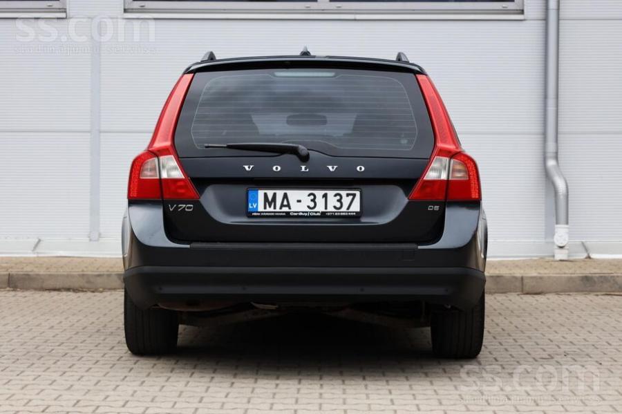Zils Volvo V70 2010 Rīga, ar dzinēja tilpumu 2.40 L un nobraukumu 0 tūkst. km par 3495 €, foto 5 vietnē AUTOMOTO.COM.LV