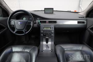 Zils Volvo V70 2010 Rīga, ar dzinēja tilpumu 2.40 L un nobraukumu 0 tūkst. km par 3495 €, foto 7 vietnē AUTOMOTO.COM.LV