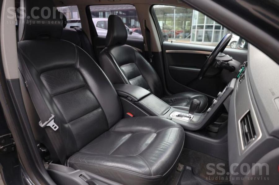 Zils Volvo V70 2010 Rīga, ar dzinēja tilpumu 2.40 L un nobraukumu 0 tūkst. km par 3495 €, foto 13 vietnē AUTOMOTO.COM.LV