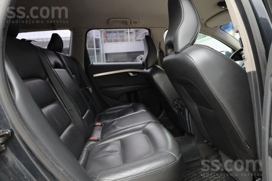 Zils Volvo V70 2010 Rīga, ar dzinēja tilpumu 2.40 L un nobraukumu 0 tūkst. km par 3495 €, foto 15 vietnē AUTOMOTO.COM.LV