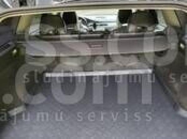 Zils Volvo V70 2010 Rīga, ar dzinēja tilpumu 2.40 L un nobraukumu 279 tūkst. km par 5650 €, foto 6 vietnē AUTOMOTO.COM.LV