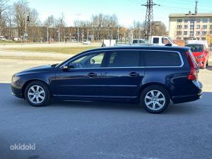 Blue Volvo V70 2010 in Narva, with an engine capacity of 1.60 L and mileage of 328 thousand km for 3999 €, photo 4 on AUTOMOTO.COM.LV