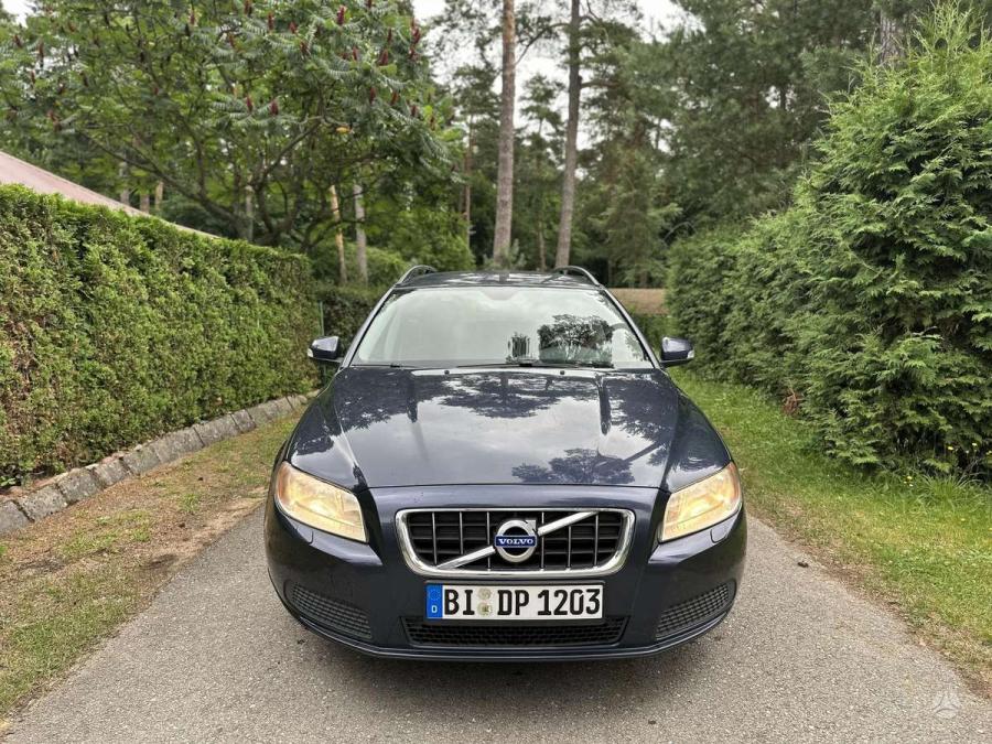 Zils Volvo V70 2010 Kauņa, ar dzinēja tilpumu 1.56 L un nobraukumu 146 tūkst. km par 4550 €, foto 5 vietnē AUTOMOTO.COM.LV