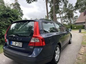 Zils Volvo V70 2010 Kauņa, ar dzinēja tilpumu 1.56 L un nobraukumu 146 tūkst. km par 4550 €, foto 21 vietnē AUTOMOTO.COM.LV