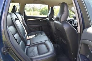 Zils Volvo V70 2010 Viļņa, ar dzinēja tilpumu 2.40 L un nobraukumu 297 tūkst. km par 4400 €, foto 13 vietnē AUTOMOTO.COM.LV