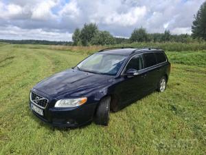 Blue Volvo V70 2010 in Limbazi, with an engine capacity of 2.40 L and mileage of 380 thousand km for 3000 €, photo  on AUTOMOTO.COM.LV