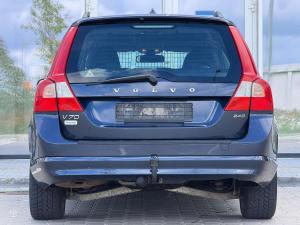 Zils Volvo V70 2010 Viļņa, ar dzinēja tilpumu 2.40 L un nobraukumu 471 tūkst. km par 4250 €, foto 8 vietnē AUTOMOTO.COM.LV