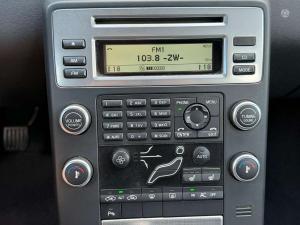 Zils Volvo V70 2010 Viļņa, ar dzinēja tilpumu 2.40 L un nobraukumu 471 tūkst. km par 4250 €, foto 9 vietnē AUTOMOTO.COM.LV