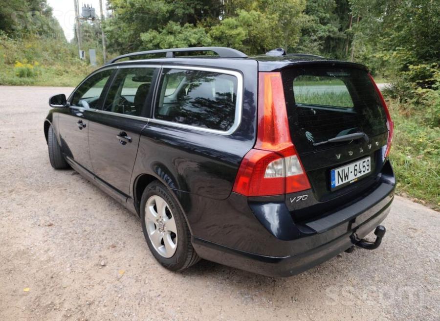 Zils Volvo V70 2010 Valmiera, ar dzinēja tilpumu 1.60 L un nobraukumu 256 tūkst. km par 4222 €, foto 3 vietnē AUTOMOTO.COM.LV