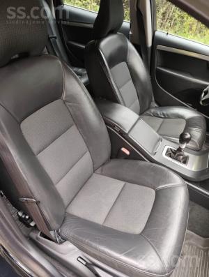 Zils Volvo V70 2010 Valmiera, ar dzinēja tilpumu 1.60 L un nobraukumu 256 tūkst. km par 4222 €, foto 7 vietnē AUTOMOTO.COM.LV