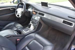 Zils Volvo V70 2010 Viļņa, ar dzinēja tilpumu 2.40 L un nobraukumu 296 tūkst. km par 3999 €, foto 11 vietnē AUTOMOTO.COM.LV