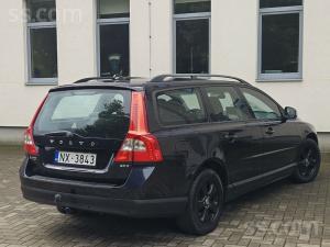 Zils Volvo V70 2010 Jelgava, ar dzinēja tilpumu 2.00 L un nobraukumu 261 tūkst. km par 3450 €, foto 3 vietnē AUTOMOTO.COM.LV
