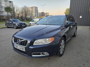 Zils Volvo V70 2011 Kauņa, ar dzinēja tilpumu 2.00 L un nobraukumu 279 tūkst. km par 6350 €, foto 10 vietnē AUTOMOTO.COM.LV