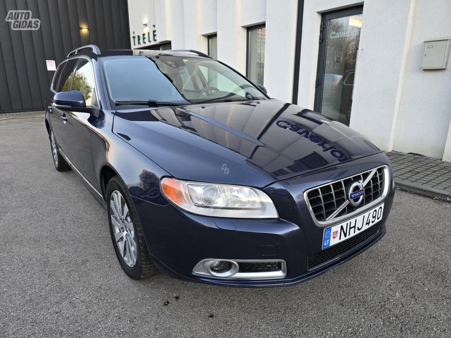 Zils Volvo V70 2011 Kauņa, ar dzinēja tilpumu 2.00 L un nobraukumu 279 tūkst. km par 6350 €, foto 12 vietnē AUTOMOTO.COM.LV