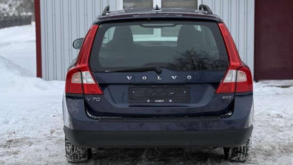Zils Volvo V70 2011 Ukmergė, ar dzinēja tilpumu 2.00 L un nobraukumu 275 tūkst. km par 3300 €, foto 7 vietnē AUTOMOTO.COM.LV