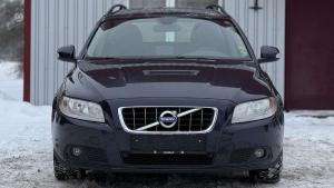 Blue Volvo V70 2011 in Ukmerge, with an engine capacity of 2.00 L and mileage of 275 thousand km for 3300 €, photo 8 on AUTOMOTO.COM.LV