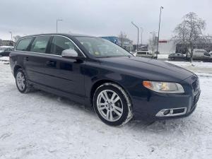 Blue Volvo V70 2011 in Kaunas, with an engine capacity of 1.98 L and mileage of 268 thousand km for 5850 €, photo 6 on AUTOMOTO.COM.LV