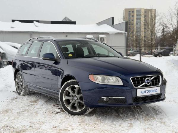 Zils Volvo V70 2011 Mažeikiai, ar dzinēja tilpumu 1.98 L un nobraukumu 278 tūkst. km par 6700 €, foto 2 vietnē AUTOMOTO.COM.LV