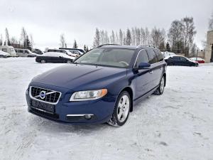 Zils Volvo V70 2011 Pakruojis, ar dzinēja tilpumu 2.00 L un nobraukumu 320 tūkst. km par 5650 €, foto 2 vietnē AUTOMOTO.COM.LV