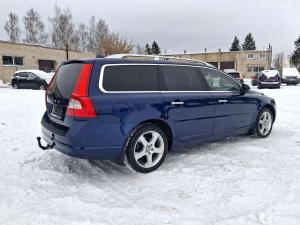 Zils Volvo V70 2011 Pakruojis, ar dzinēja tilpumu 2.00 L un nobraukumu 320 tūkst. km par 5650 €, foto 9 vietnē AUTOMOTO.COM.LV