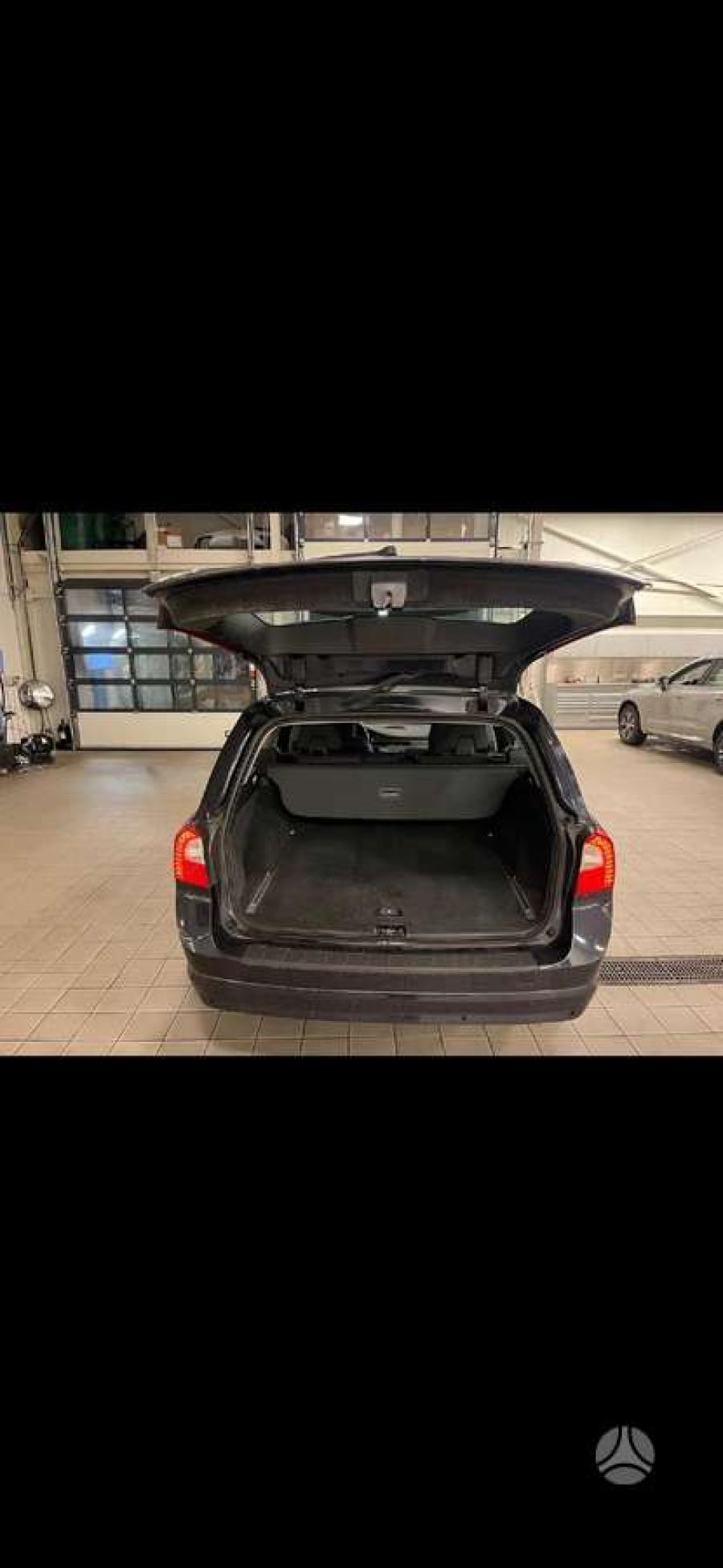 Zils Volvo V70 2011 Kauņa, ar dzinēja tilpumu 1.98 L un nobraukumu 465 tūkst. km par 2950 €, foto 4 vietnē AUTOMOTO.COM.LV