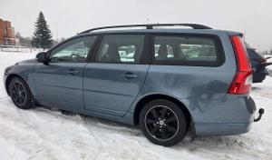 Zils Volvo V70 2011 Marijampole, ar dzinēja tilpumu 1.56 L un nobraukumu 381 tūkst. km par 3950 €, foto 3 vietnē AUTOMOTO.COM.LV