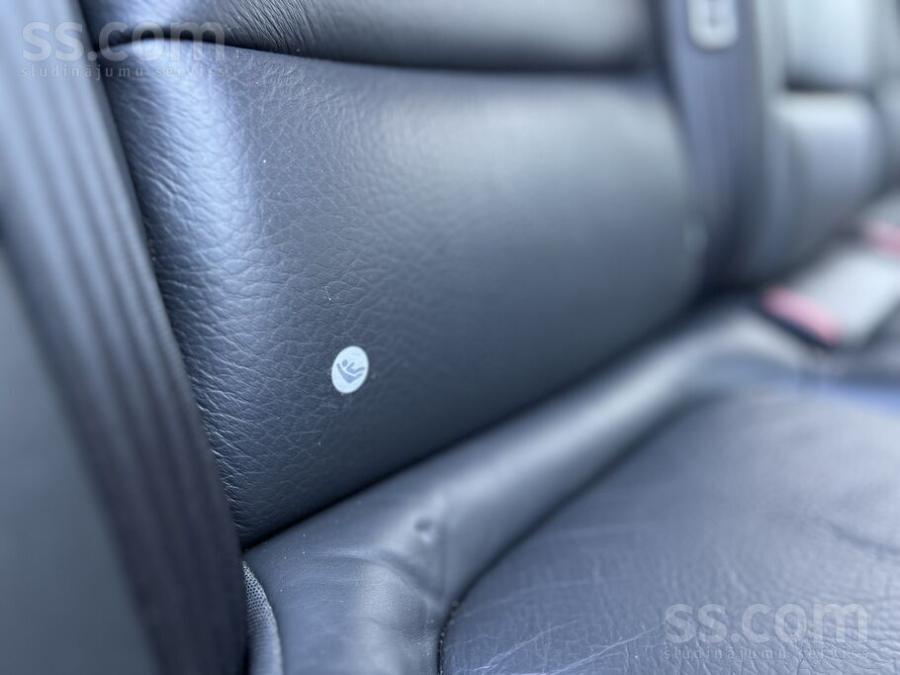 Zils Volvo V70 2011 Liepāja, ar dzinēja tilpumu 2.00 L un nobraukumu 266 tūkst. km par 6850 €, foto 20 vietnē AUTOMOTO.COM.LV