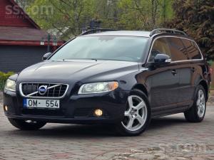 Zils Volvo V70 2011 Rīga, ar dzinēja tilpumu 2.40 L un nobraukumu 352 tūkst. km par 6350 €, foto  vietnē AUTOMOTO.COM.LV