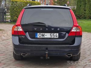 Blue Volvo V70 2011 in Riga, with an engine capacity of 2.40 L and mileage of 352 thousand km for 6350 €, photo 5 on AUTOMOTO.COM.LV