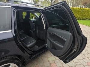 Blue Volvo V70 2011 in Riga, with an engine capacity of 2.40 L and mileage of 352 thousand km for 6350 €, photo 18 on AUTOMOTO.COM.LV