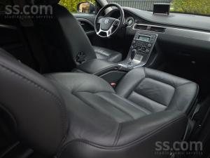 Blue Volvo V70 2011 in Riga, with an engine capacity of 2.40 L and mileage of 352 thousand km for 6350 €, photo 25 on AUTOMOTO.COM.LV