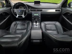 Blue Volvo V70 2011 in Riga, with an engine capacity of 2.40 L and mileage of 352 thousand km for 6350 €, photo 26 on AUTOMOTO.COM.LV