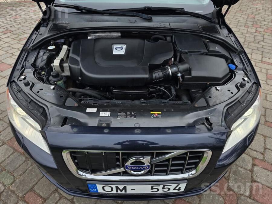 Blue Volvo V70 2011 in Riga, with an engine capacity of 2.40 L and mileage of 352 thousand km for 6350 €, photo 32 on AUTOMOTO.COM.LV
